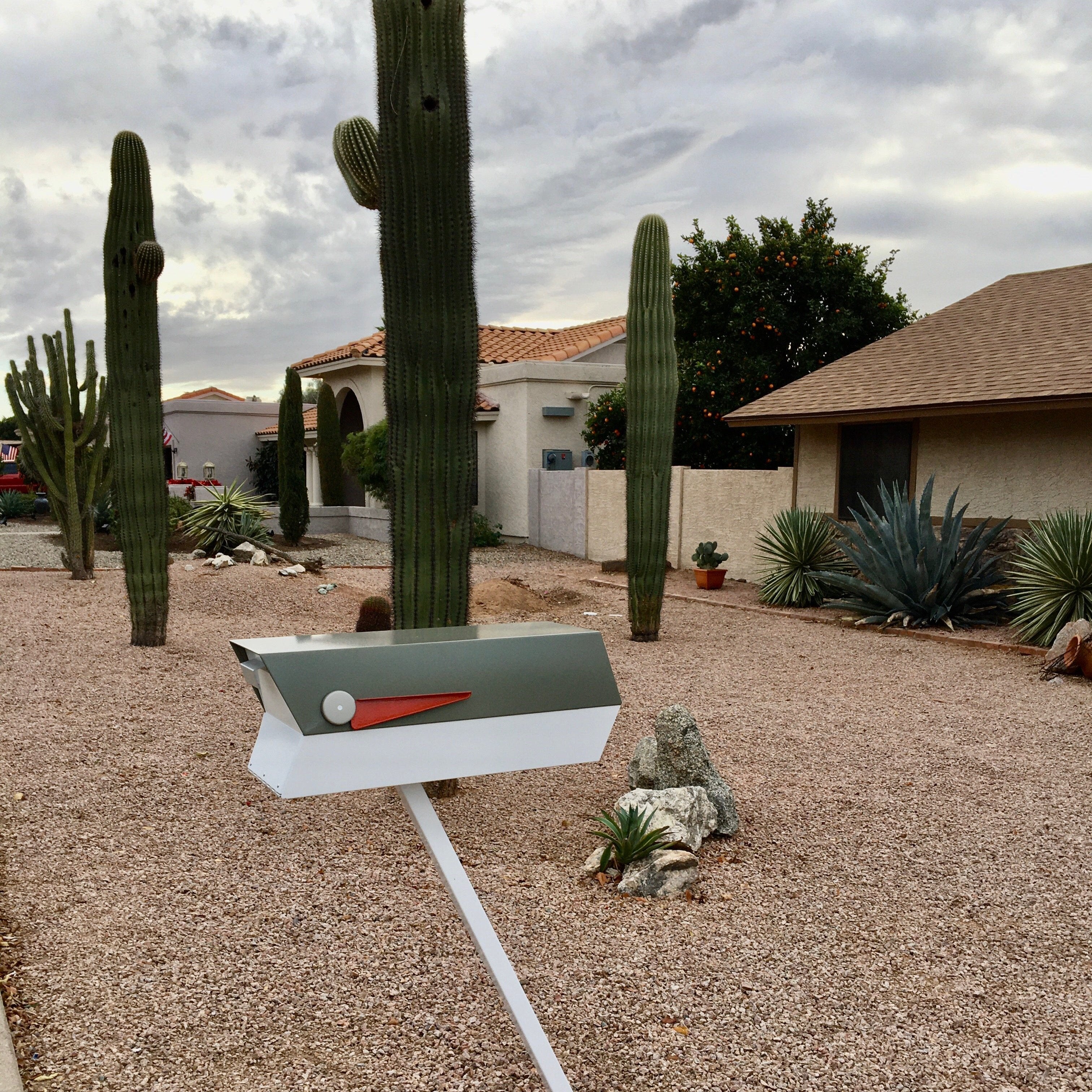 The Modbox Mid-Century Modern Curbside Mailbox – modbox USA