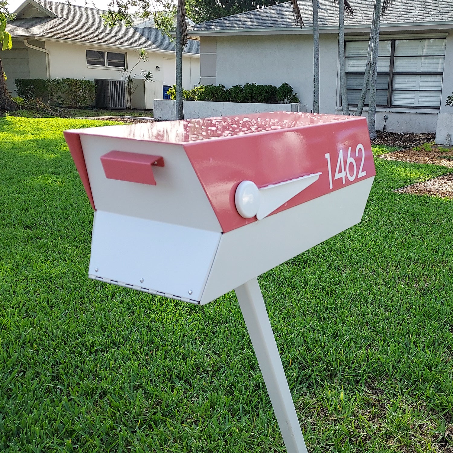 Mid-Century Modern Mailbox | modbox